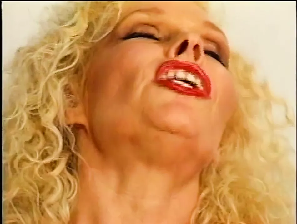 Heiße Oma Liebt Es Hart Zu Ficken Xhamster