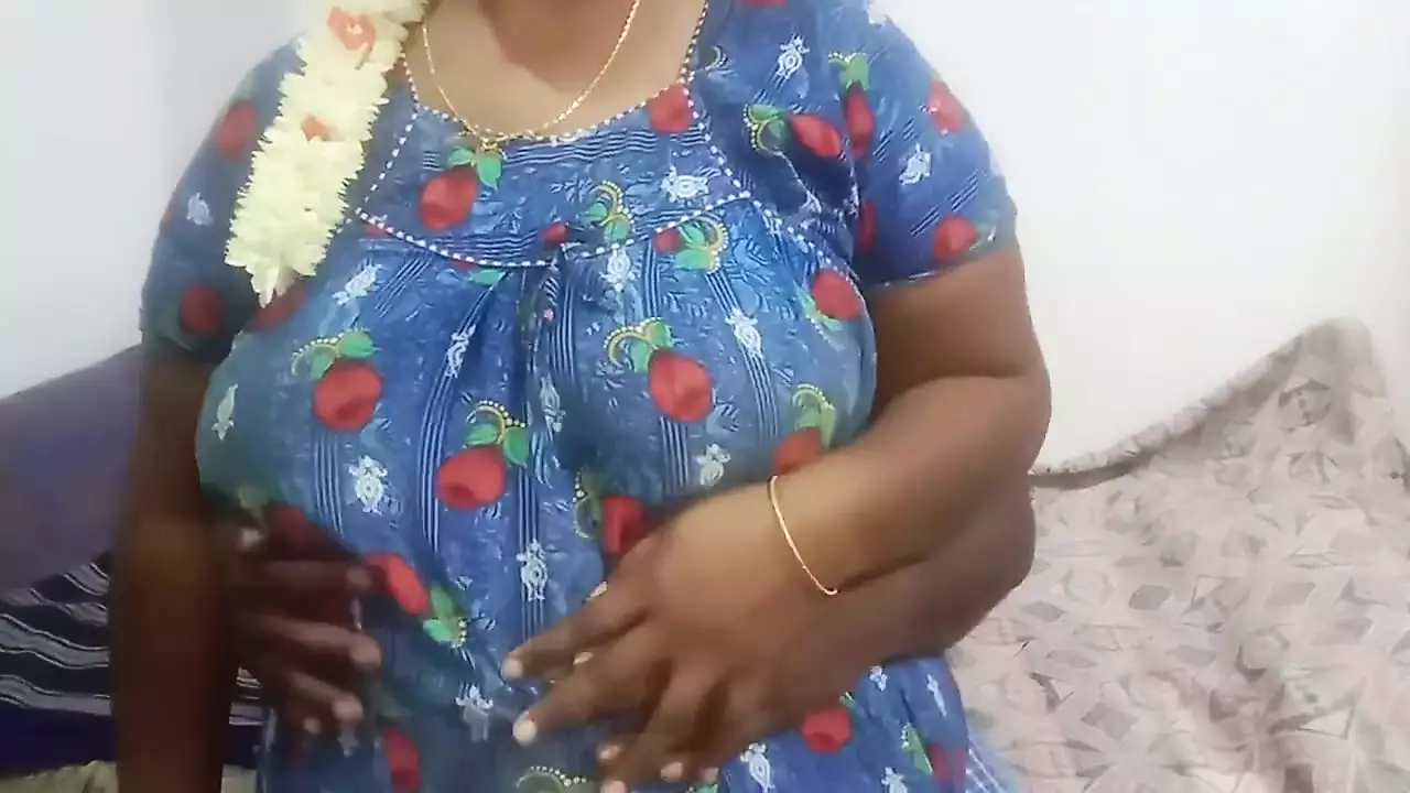 भारतीय सेक्स तमिल हॉट सेक्स भारतीय बड़े स्तन वाली तमिल आंटी भारतीय हॉट