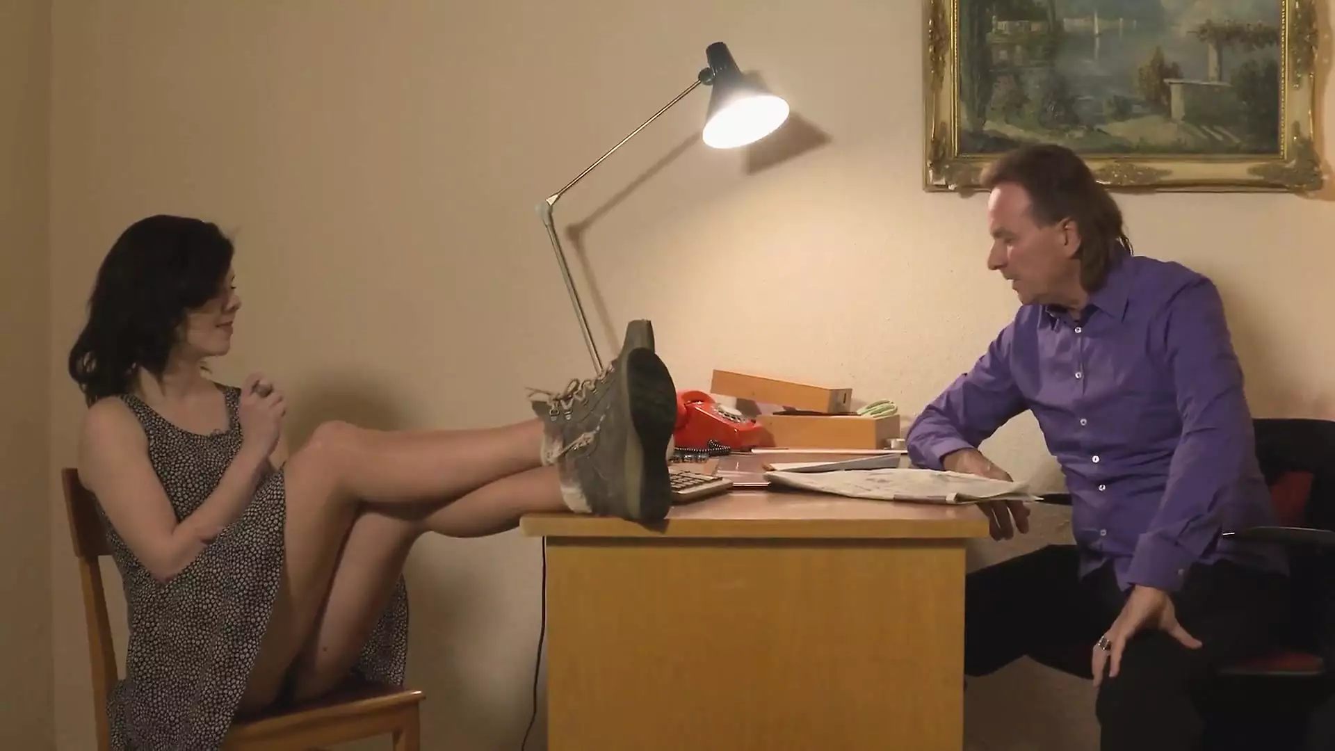 Une jolie fille sexy suce une énorme bite et baise | xHamster