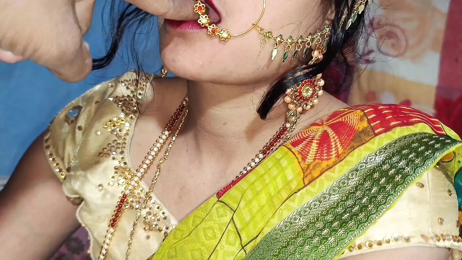 Desi Bhabhi Ki Nathuniya Utaar Kar Chodi Shadi Wale Din Feat Lalita 8207
