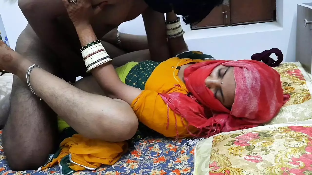 Desi Indian Girl Sex Video Full Hd Village Porn Feat Kavitamaam Xhamster