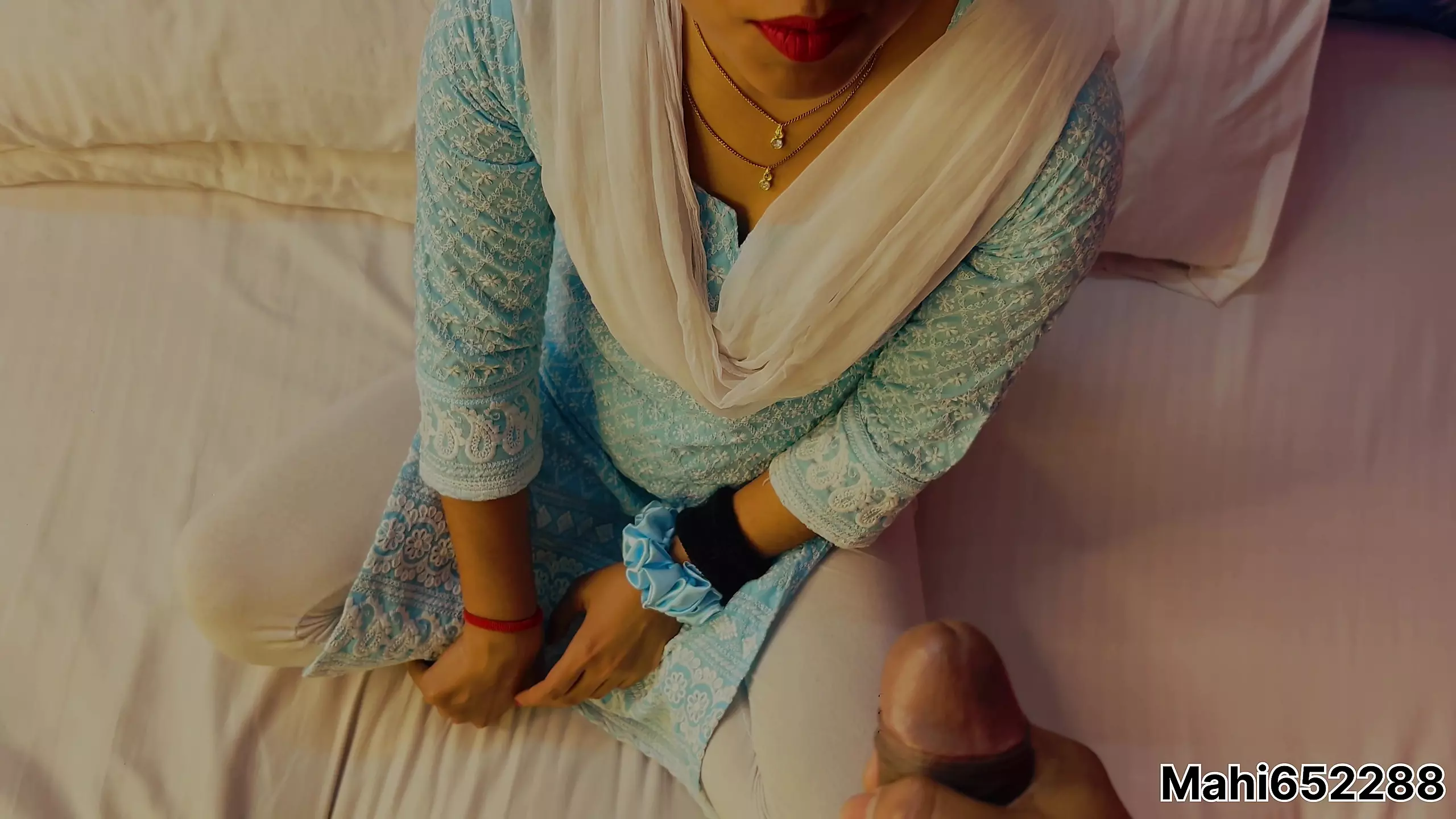 Sauteli Behan Ko Chudai Sikhaya Shadi Se Pehle Stepsister Physical Sex
