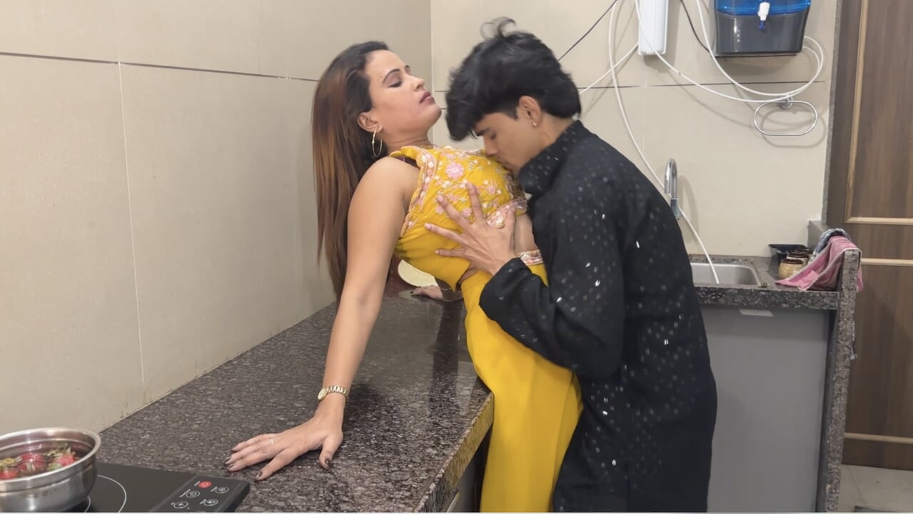 Pallavi Patil New Uncut Video Hardfucking In Kitchen Pallavi Sex With Her Husband Xhamster