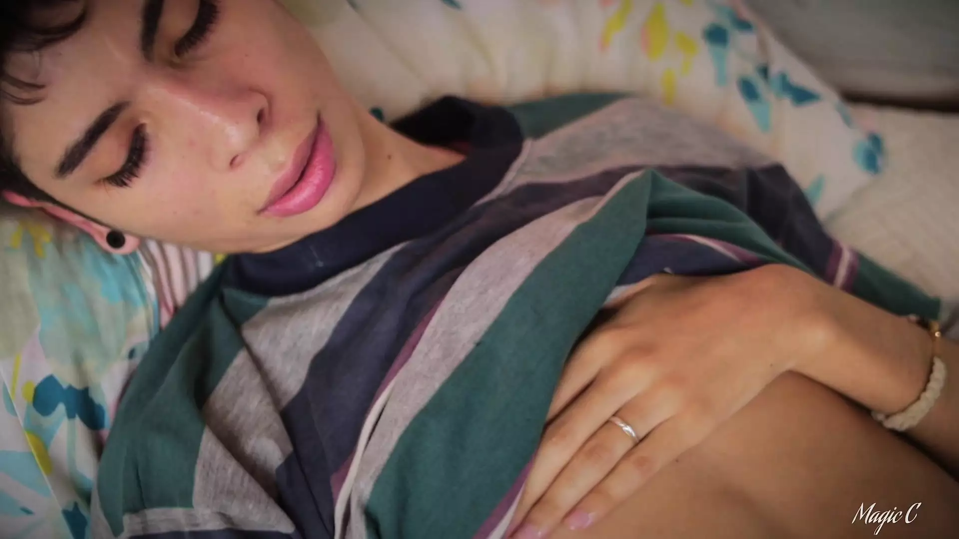 Skinny Twink Masturbation Jerking My Big Cock with Oil until I Shoot a Nice Thick Load of Cum ...