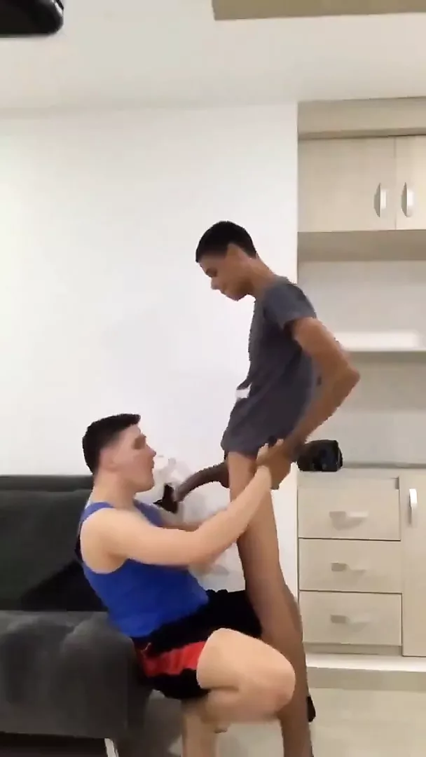 Kostenlose Schwul dollars Porno-Videos von in 2025 | xHamster